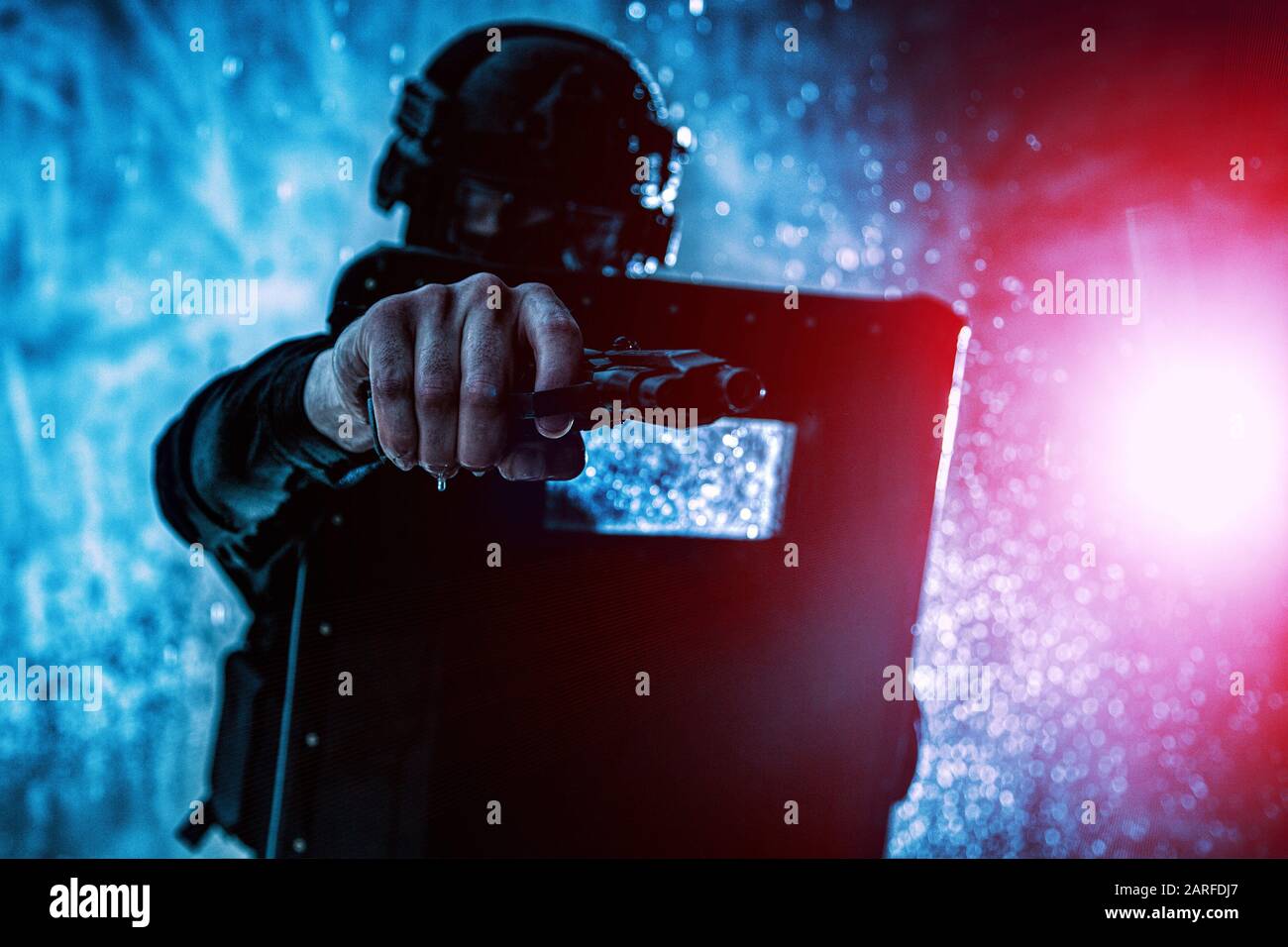Tactical law enforcement team hi-res stock photography and images - Alamy