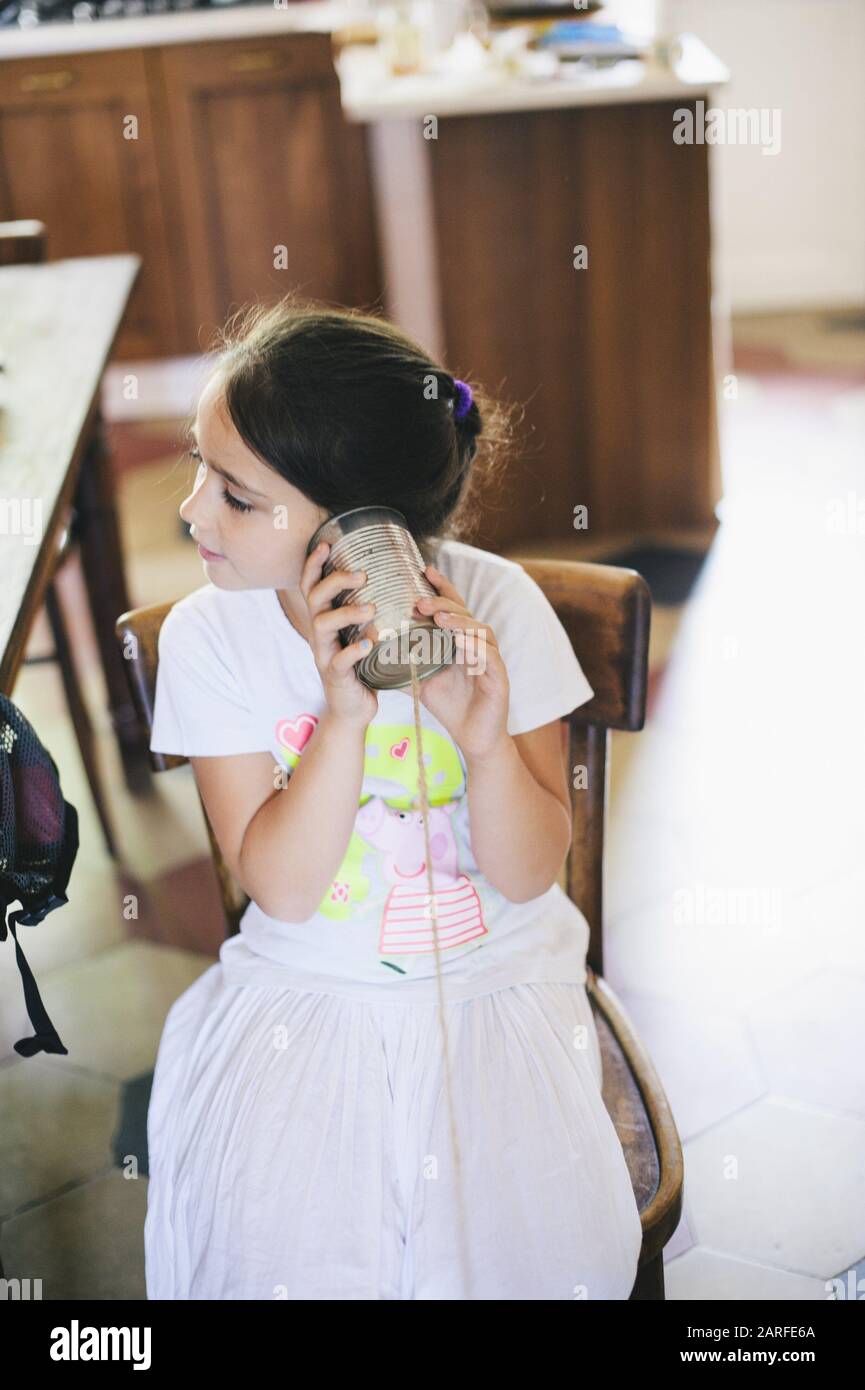 Acoustic string telephone hi-res stock photography and images - Alamy