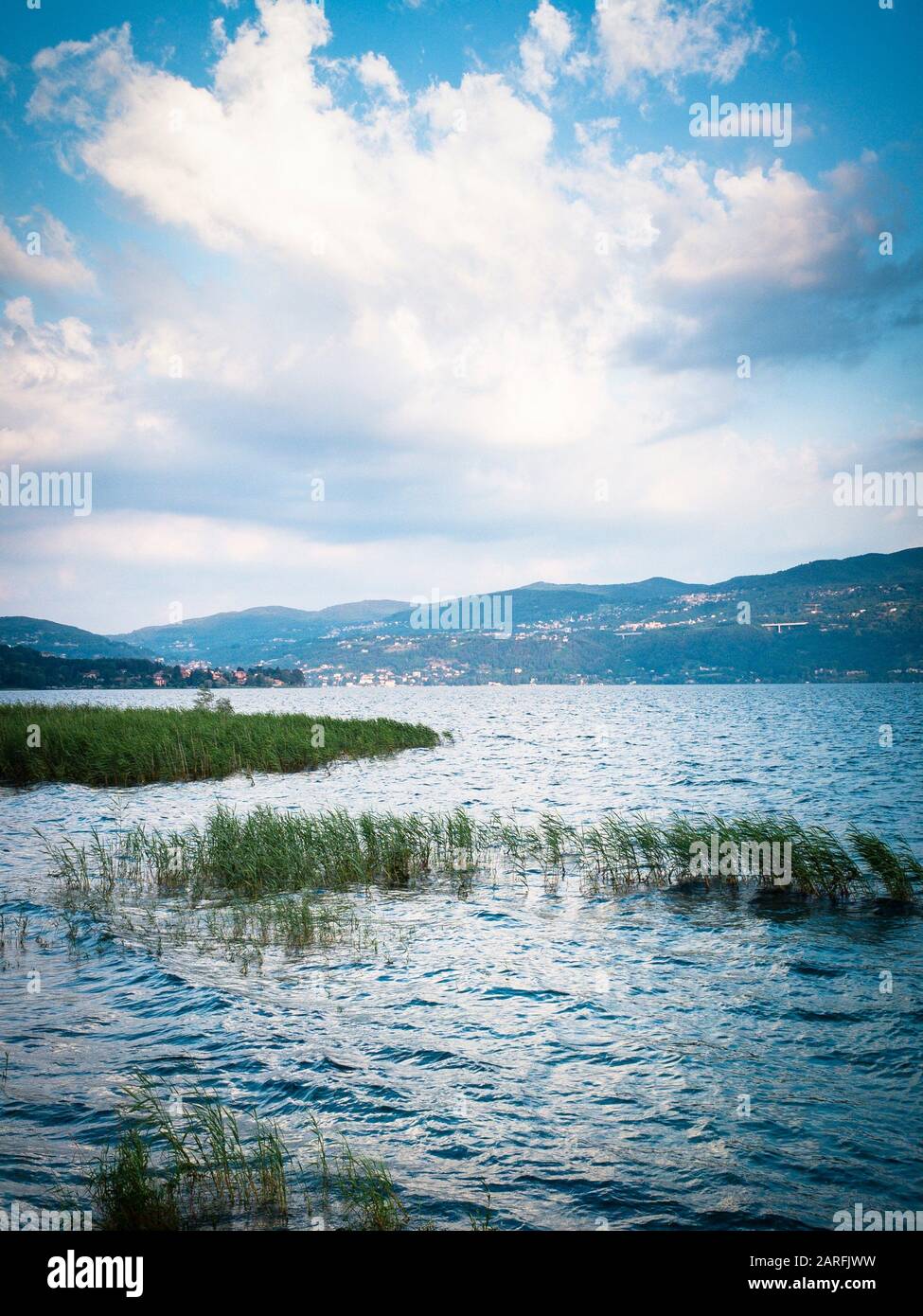 Ispra hi-res stock photography and images - Alamy