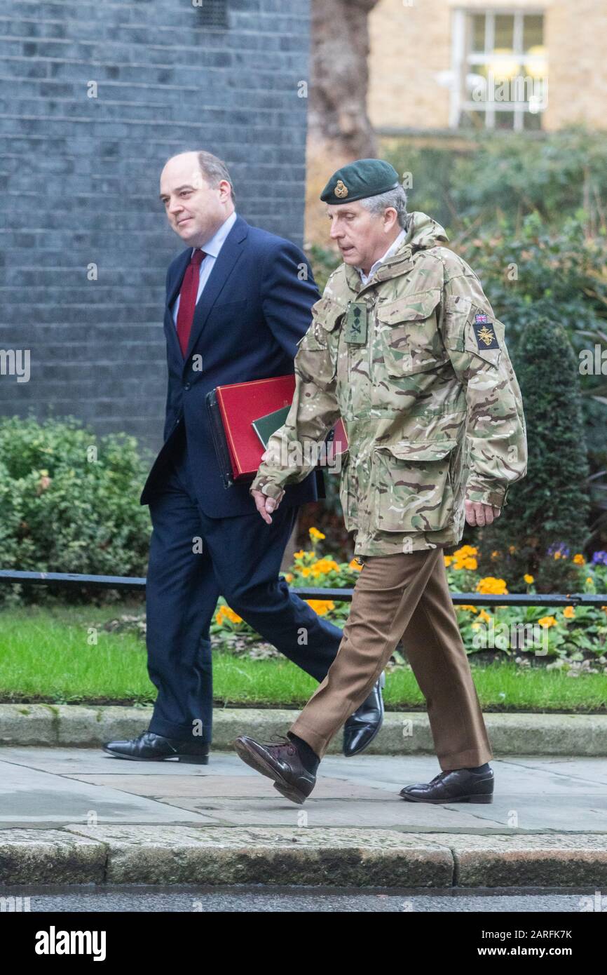 Major general sir nick carter hi-res stock photography and images - Alamy