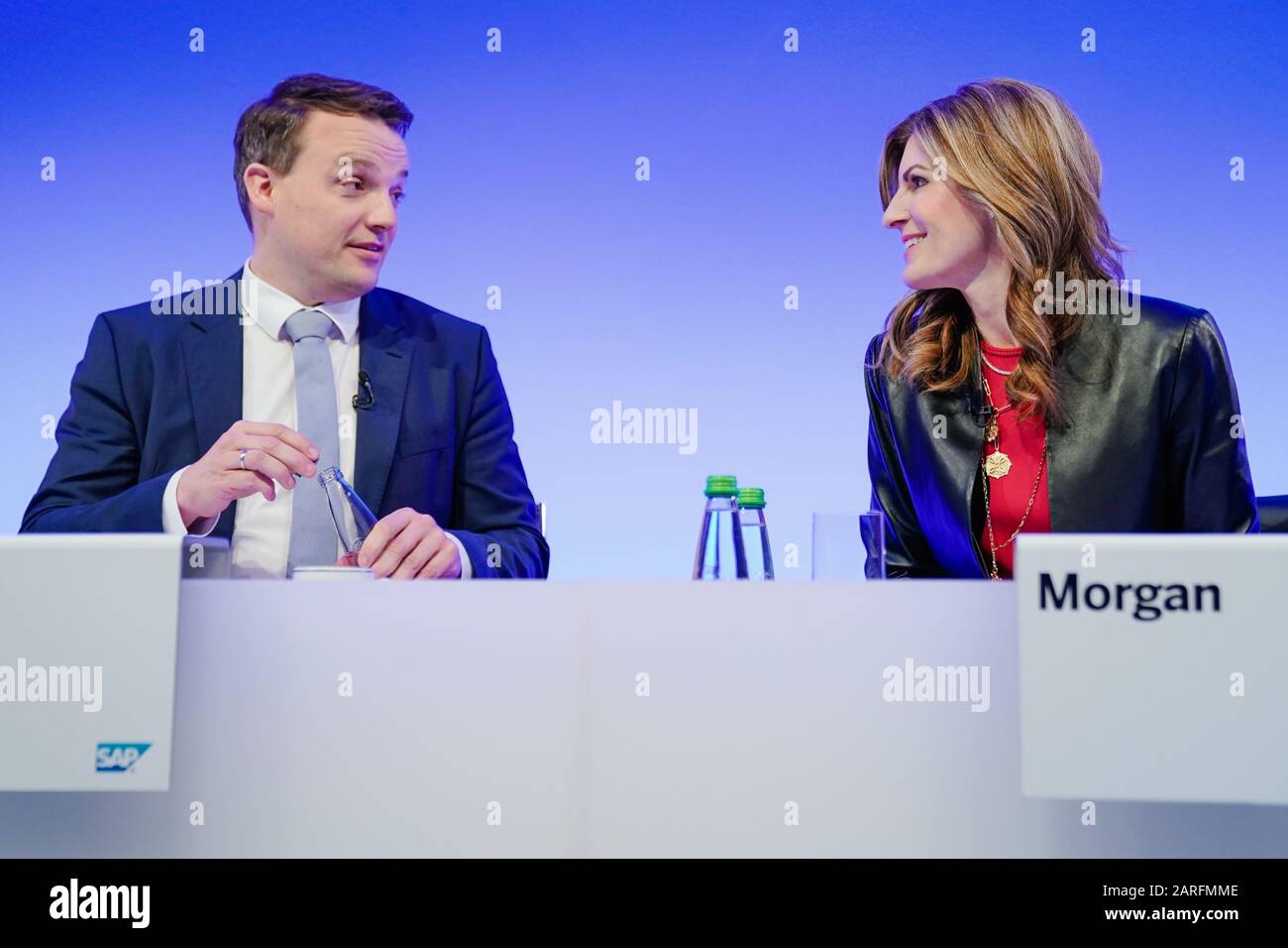 Jennifer morgan sap hi-res stock photography and images - Alamy