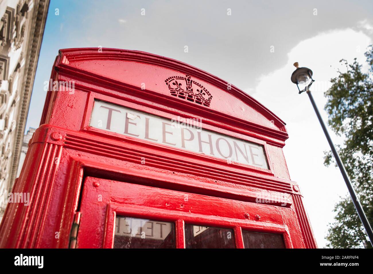 Phone cabine hi-res stock photography and images - Alamy