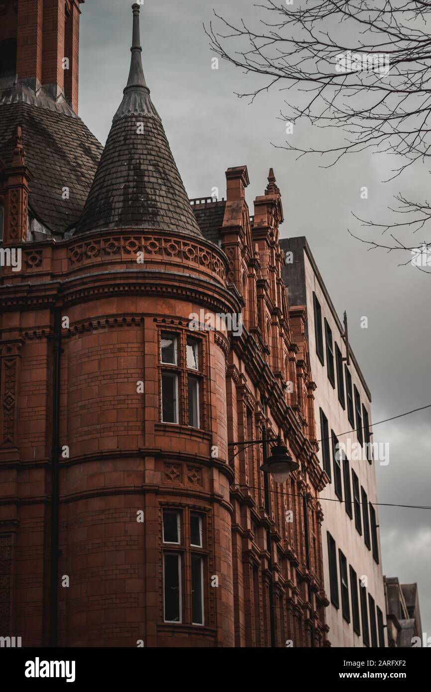 Large red brick hi-res stock photography and images - Alamy