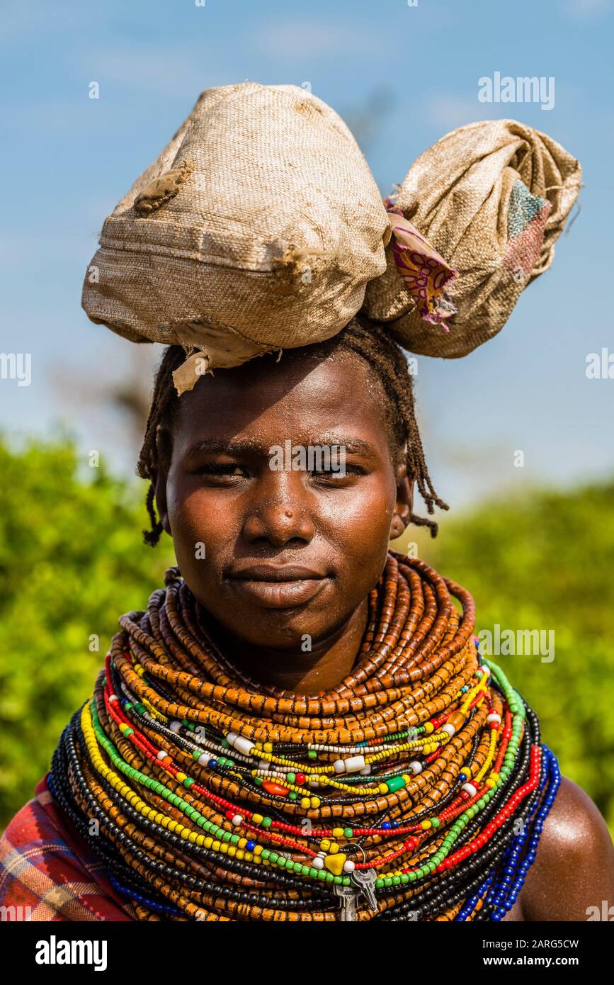 Omo Valley High Resolution Stock Photography and Images - Alamy