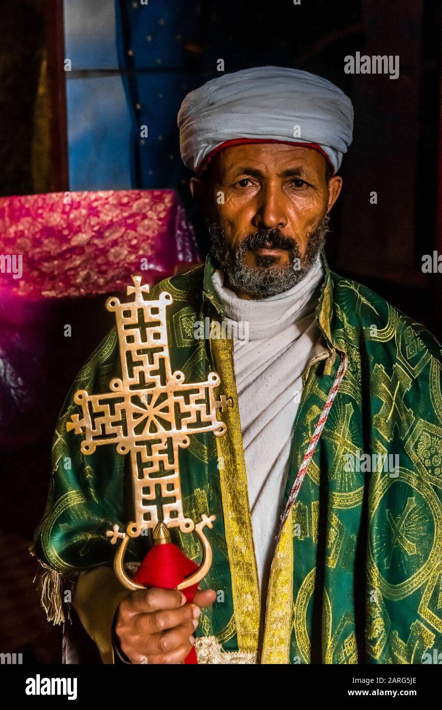 Orthodox Church Priest High Resolution Stock Photography and Images - Alamy