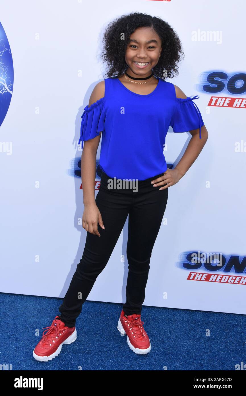 Los Angeles, California, USA 25th January 2020 Actress Sydney Thomas ...