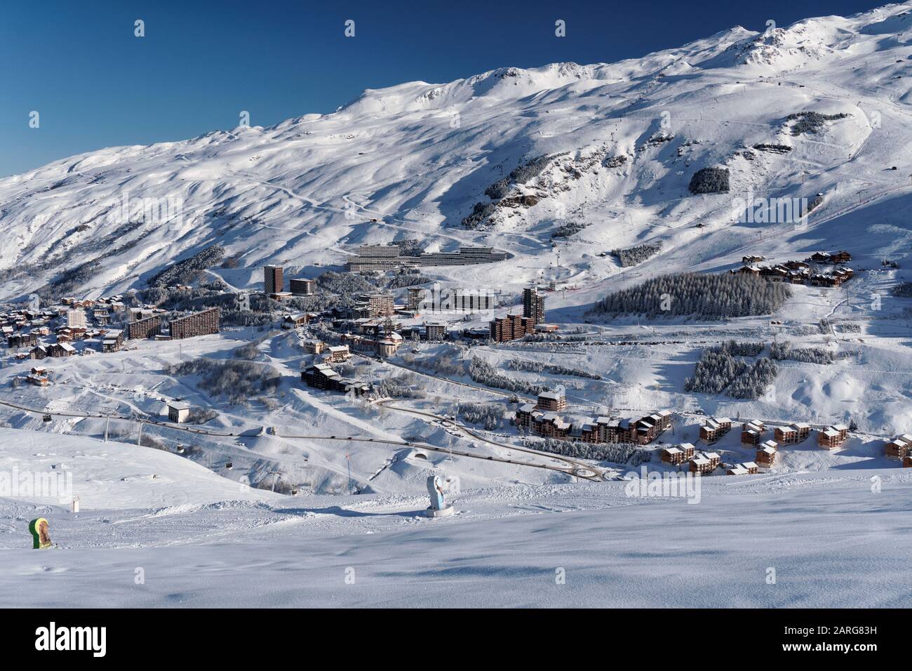 Masse village hi-res stock photography and images - Alamy