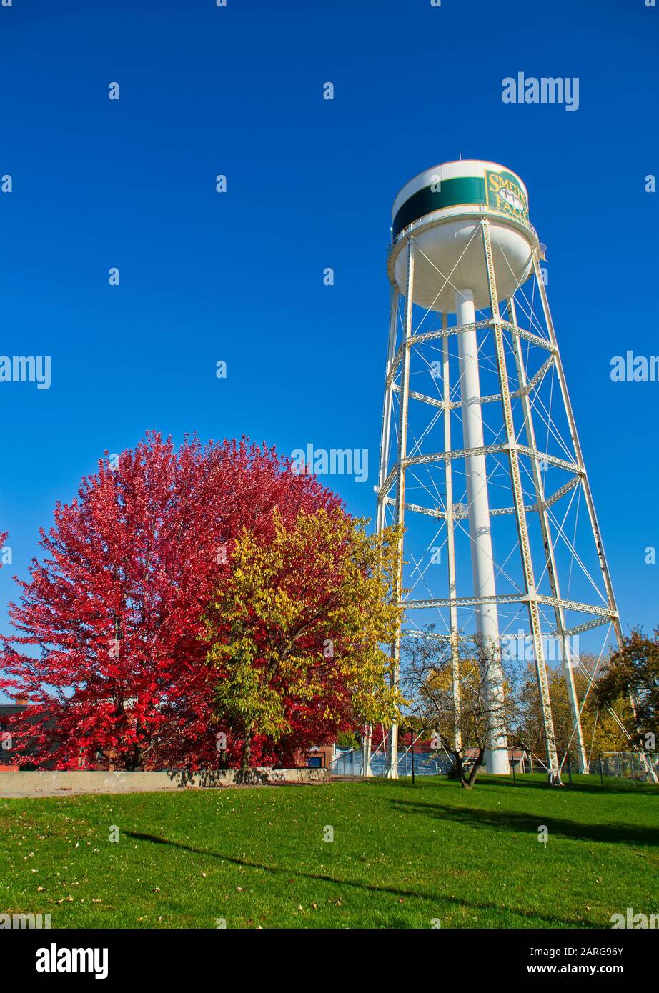 Smiths tower hi-res stock photography and images - Alamy