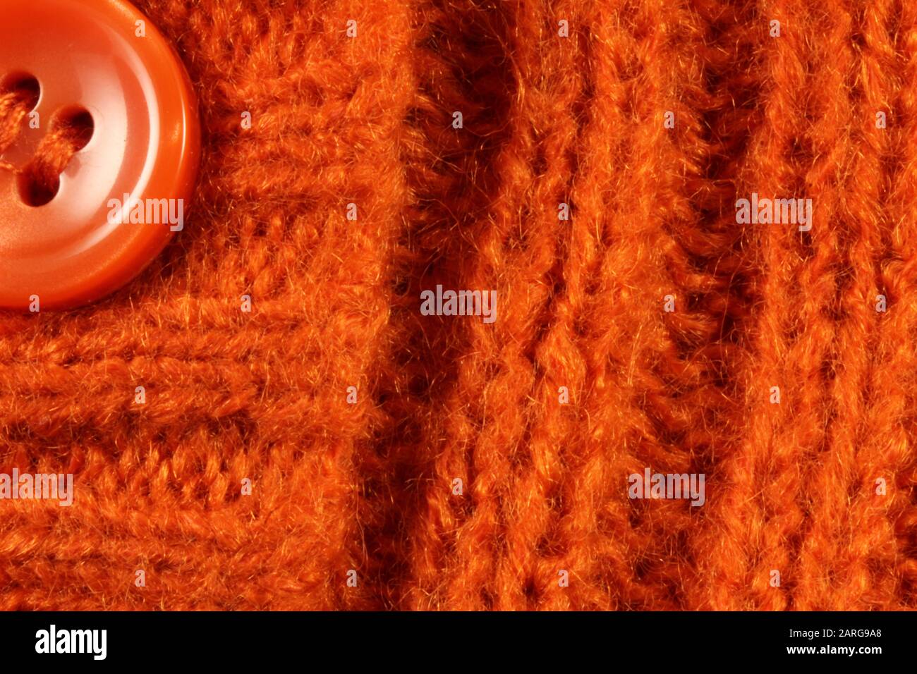 Sweater buttons hi-res stock photography and images - Alamy