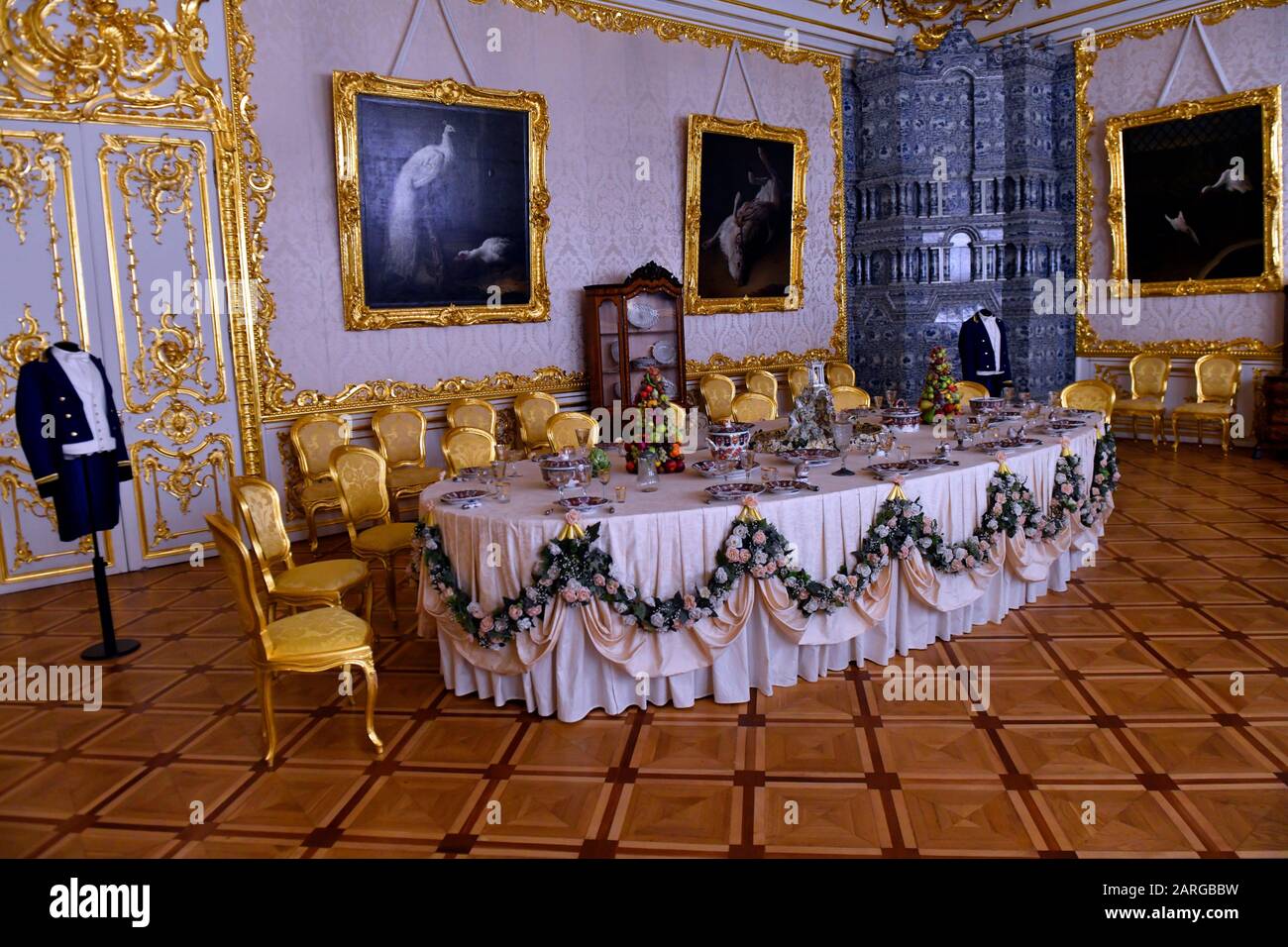 Cavalier palace hi-res stock photography and images - Alamy