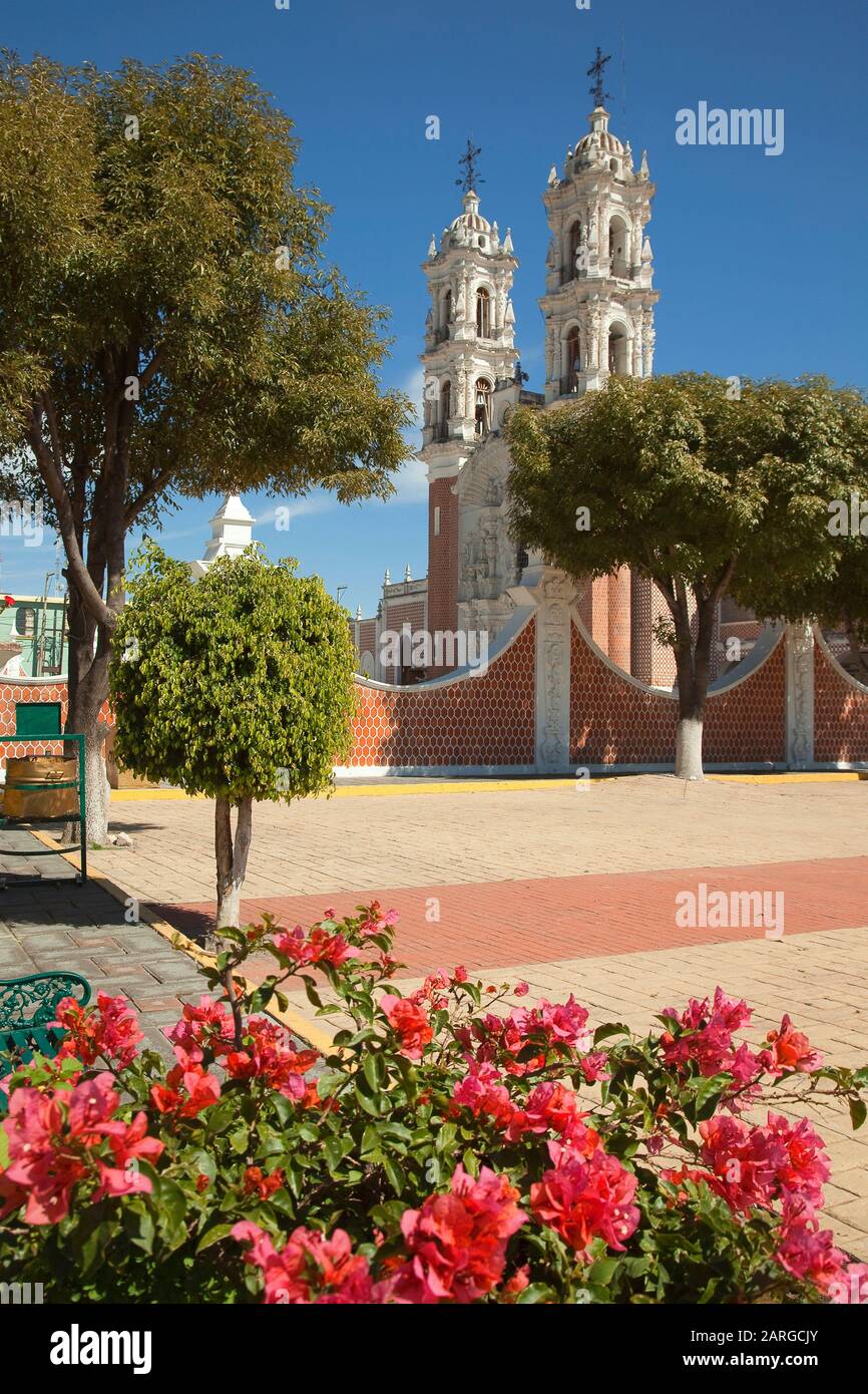 Virgen ocotlan hi-res stock photography and images - Alamy