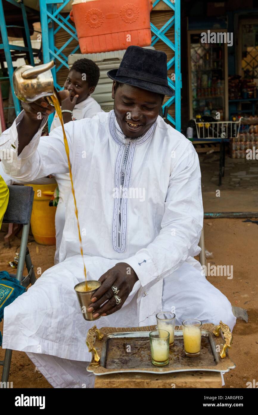 Child sitting outside africa hi-res stock photography and images - Alamy