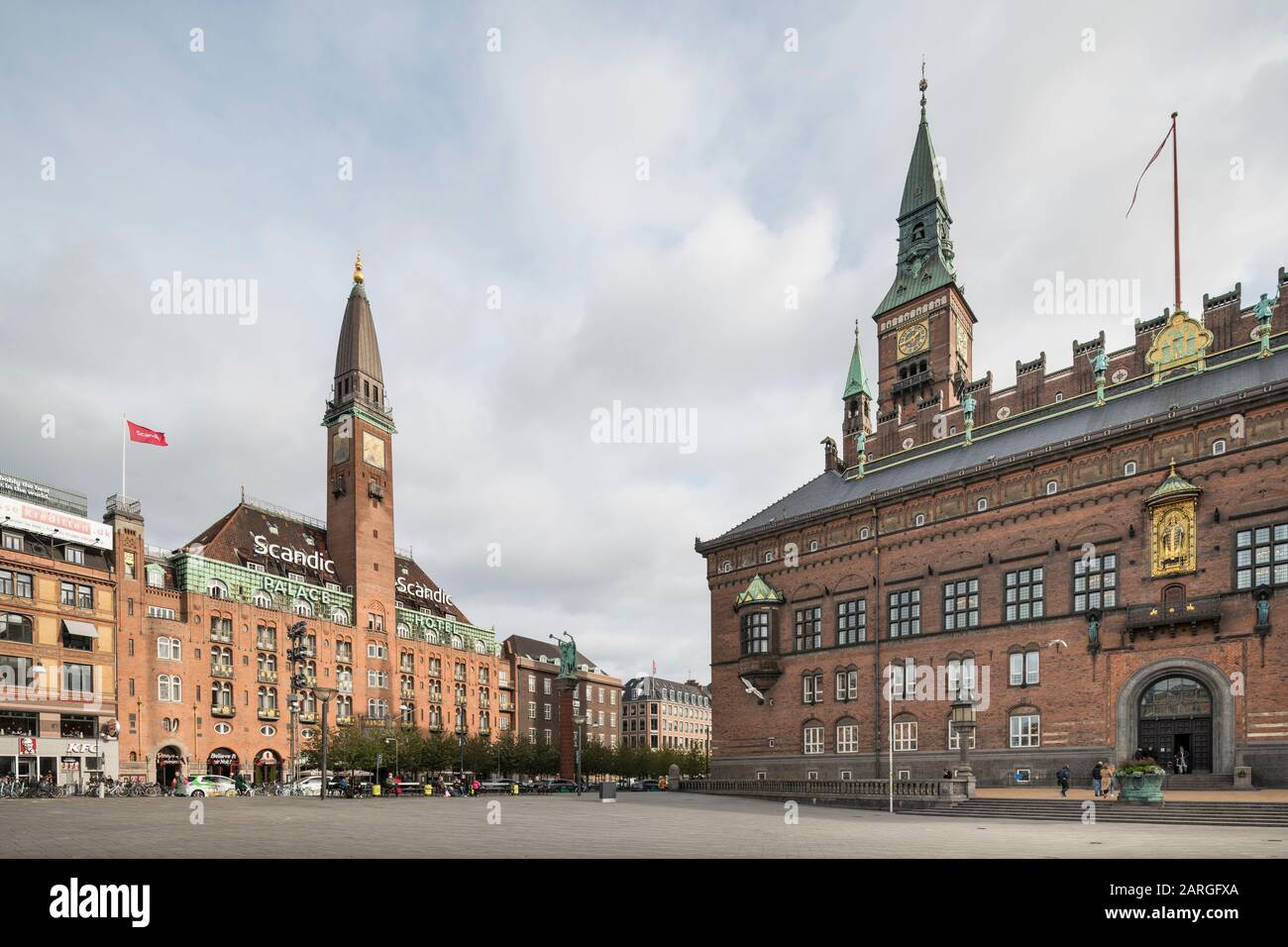 Exterior of Copenhagen City Hall and Scandic Palace Hotel, Copenhagen ...