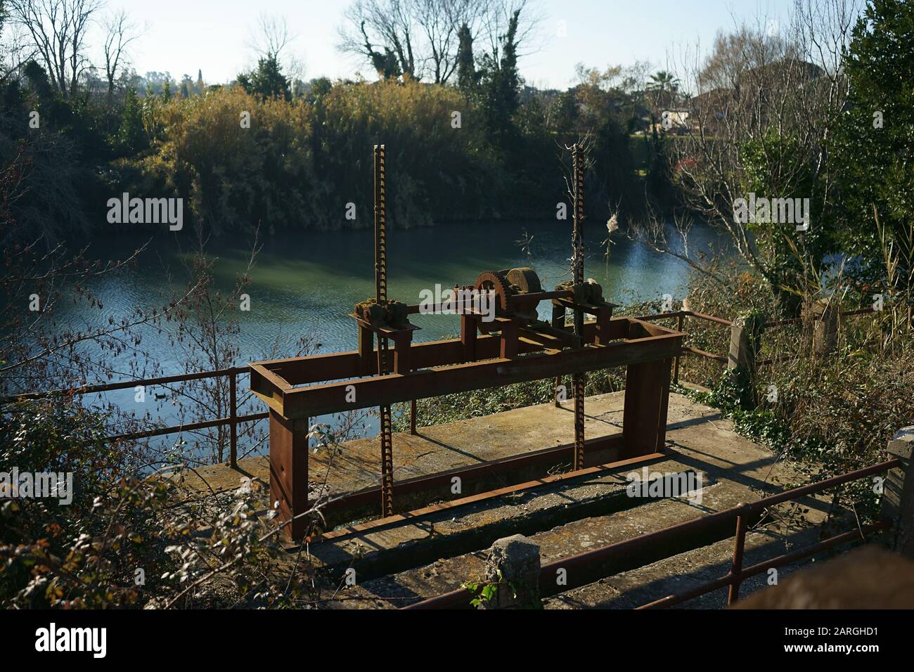 Sluice gate valve hi-res stock photography and images - Alamy