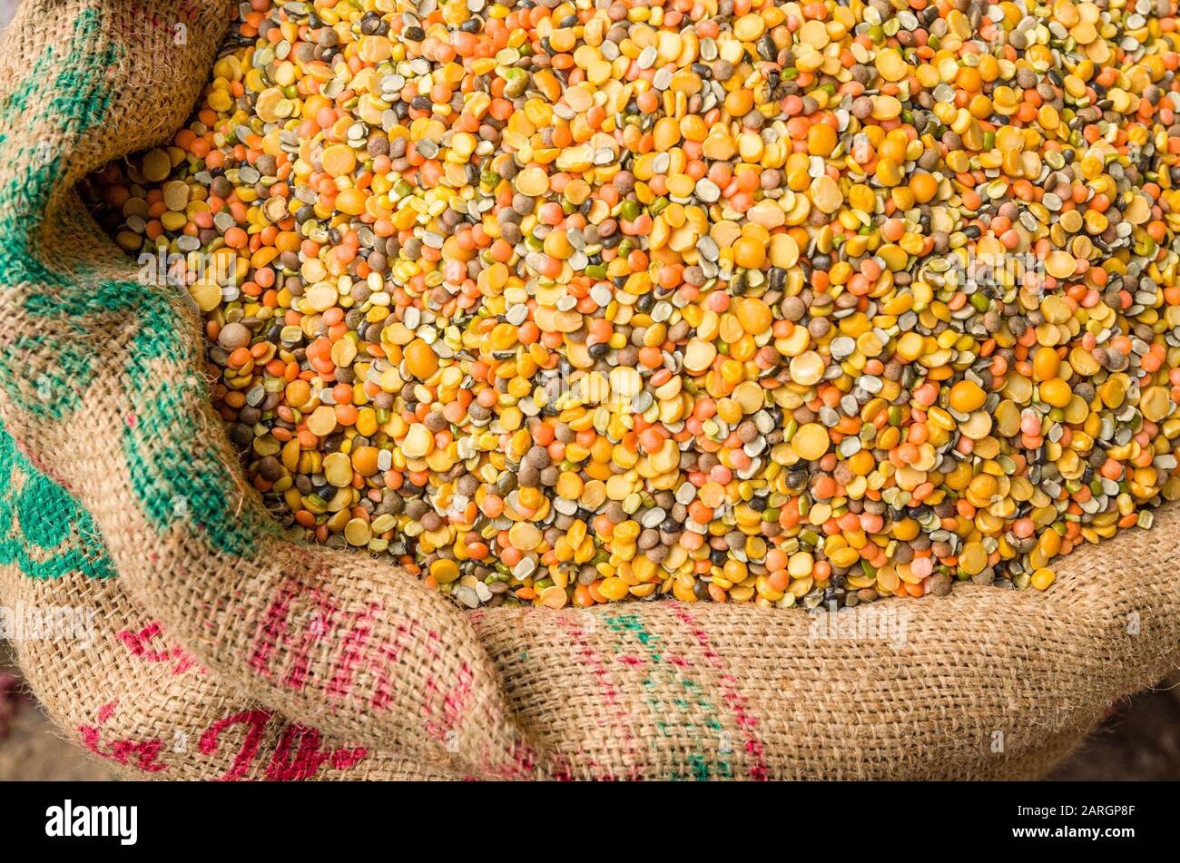 Lentil dal india hi-res stock photography and images - Alamy