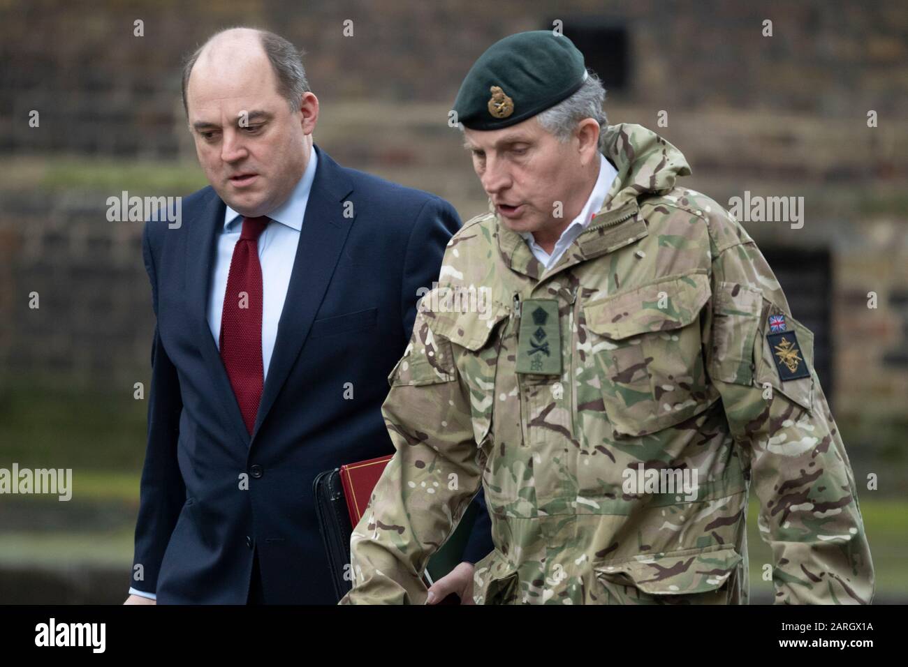 General sir nick carter gcb cbe dso adc gen hi-res stock photography ...