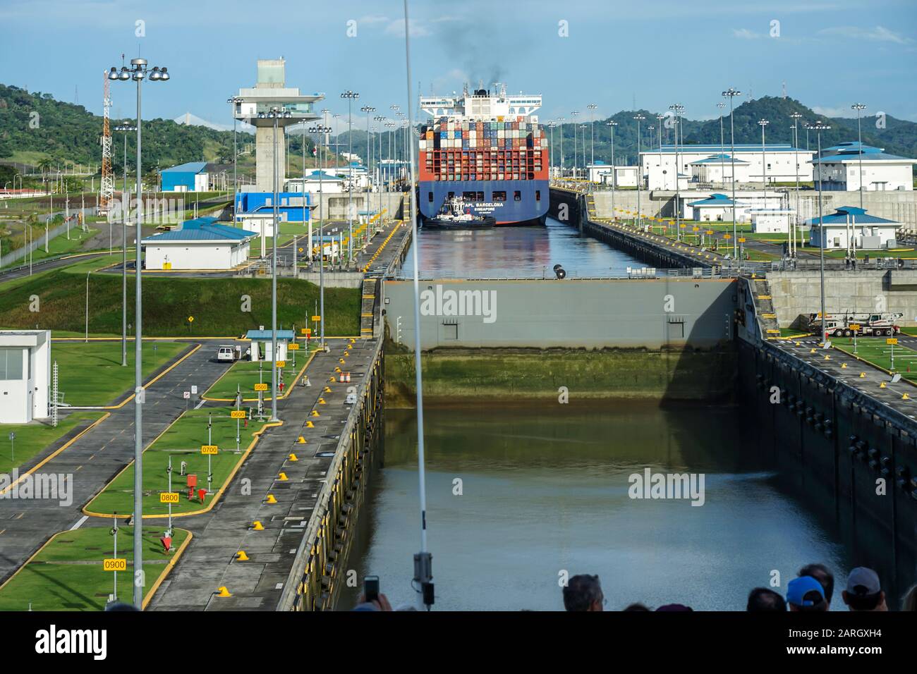 Panama Canal, Colon Province, Panamax, Gatun Lake, cruise ship and ...