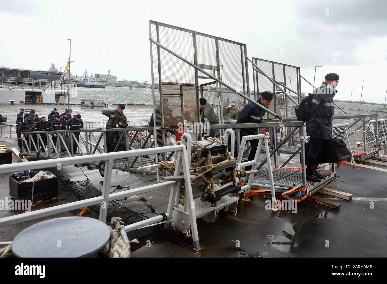 Lcf marine hi-res stock photography and images - Alamy