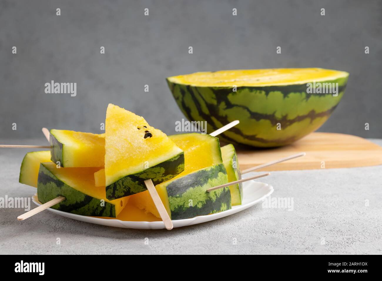 Cutting fresh watermelon hi-res stock photography and images - Alamy
