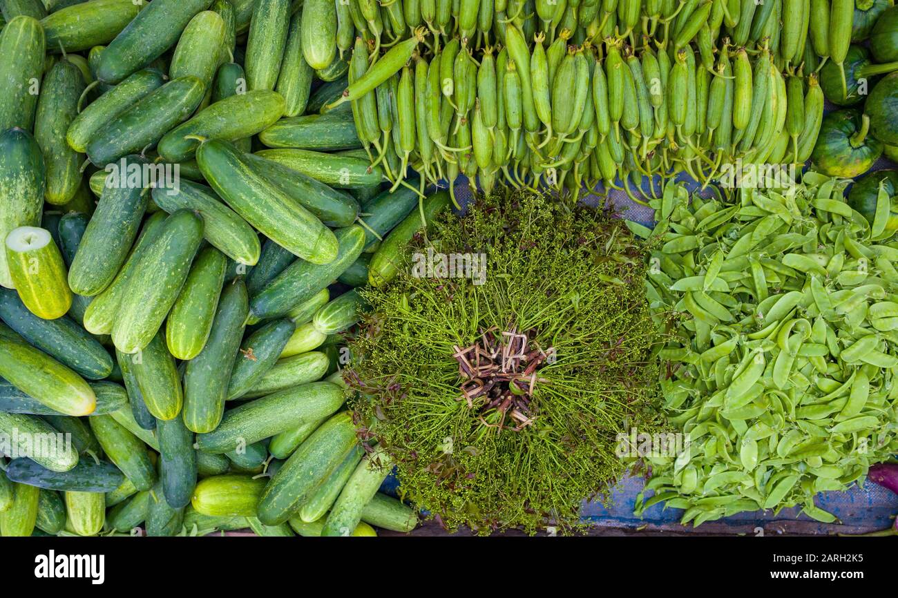 Green vegetarian food hi-res stock photography and images - Alamy