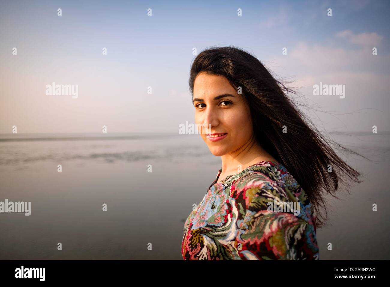 Iranian model hi-res stock photography and images - Alamy