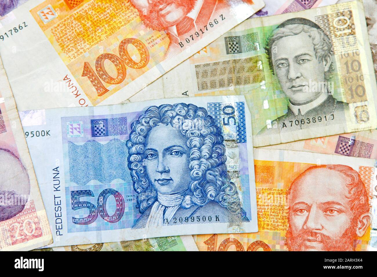 Croatian banknotes hi-res stock photography and images - Alamy
