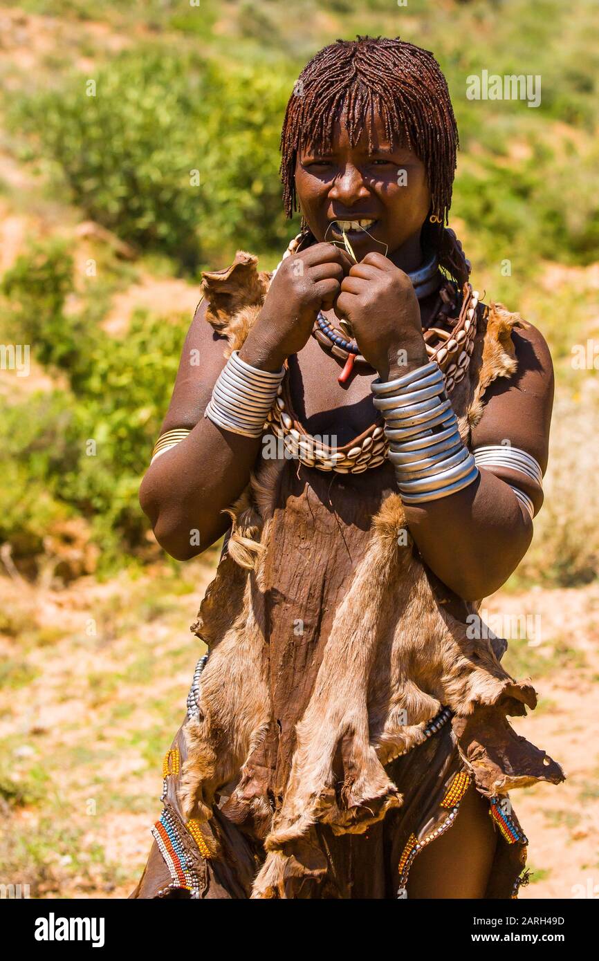 Hamer woman with her braid style, Hamer tribe, Omo Valley, Southern ...