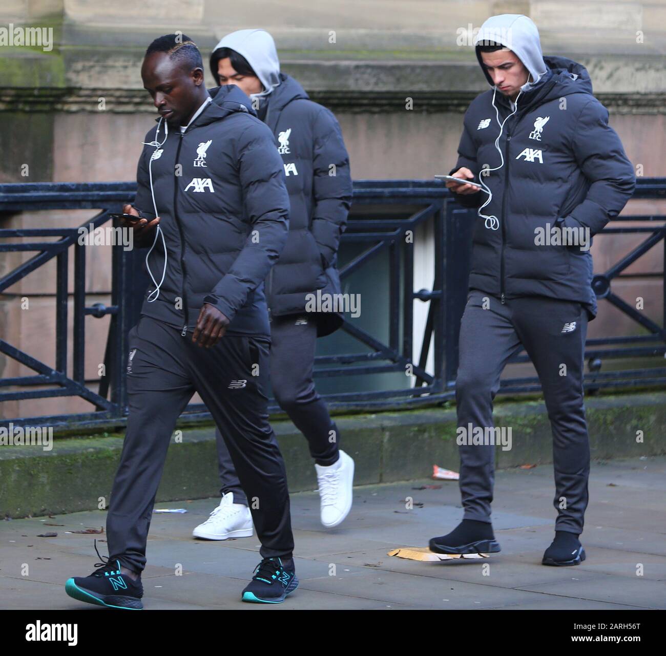 LIVERPOOL,UK LIVERPOOL FC CROWD MAYHEM CREDIT IAN FAIRBROTHER/ALAMY ...