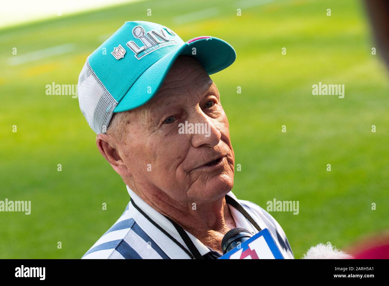 George toma super bowl hi-res stock photography and images - Alamy