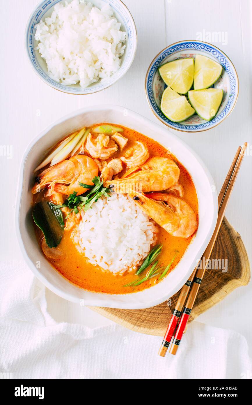 Entree soup hi-res stock photography and images - Alamy