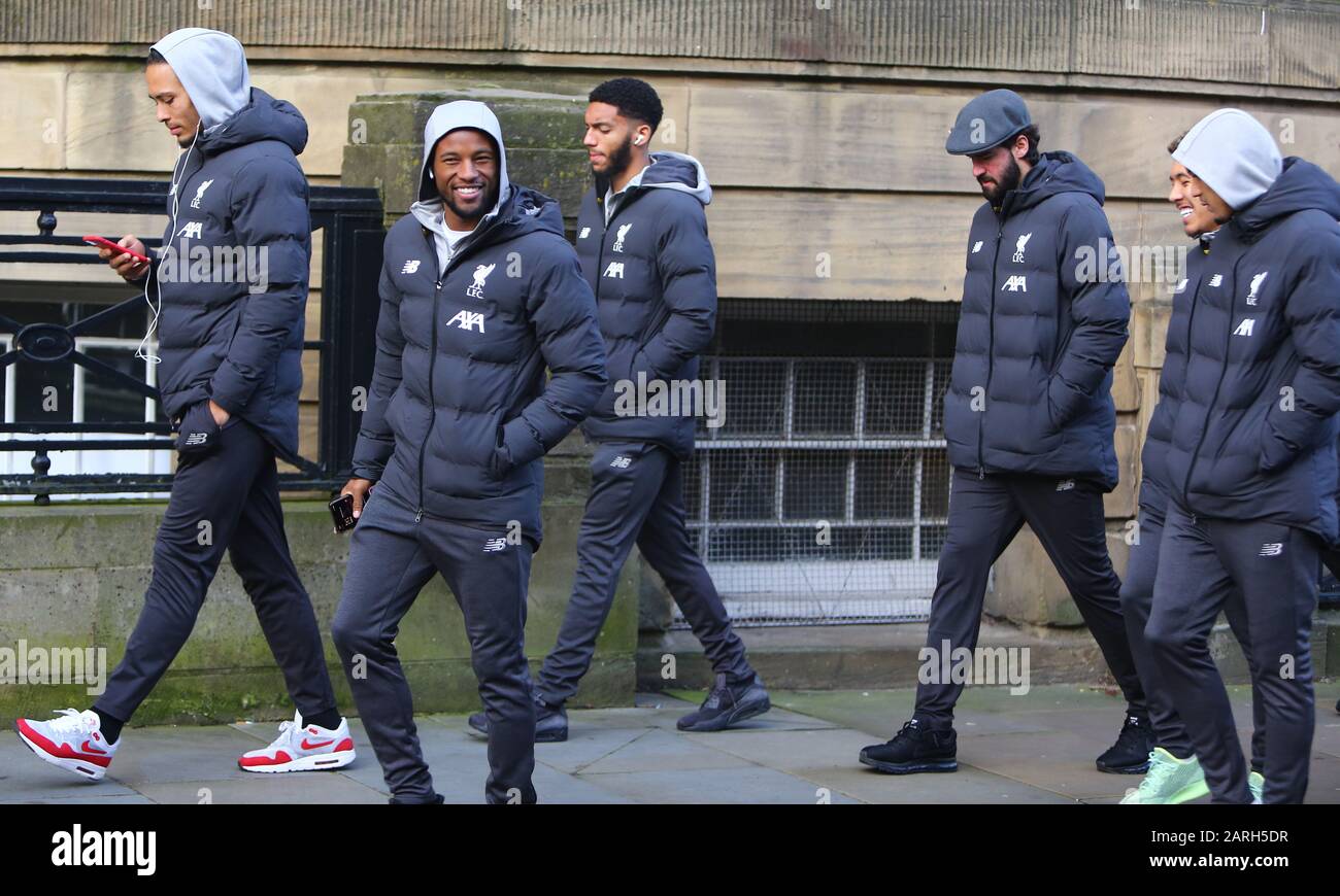 LIVERPOOL,UK LIVERPOOL FC CROWD MAYHEM CREDIT IAN FAIRBROTHER/ALAMY ...
