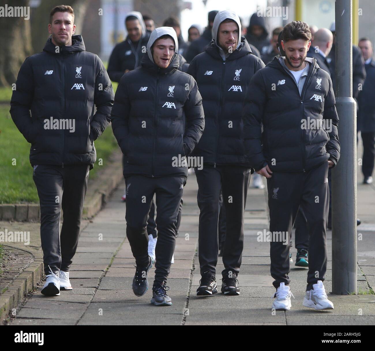 LIVERPOOL,UK LIVERPOOL FC CROWD MAYHEM CREDIT IAN FAIRBROTHER/ALAMY ...