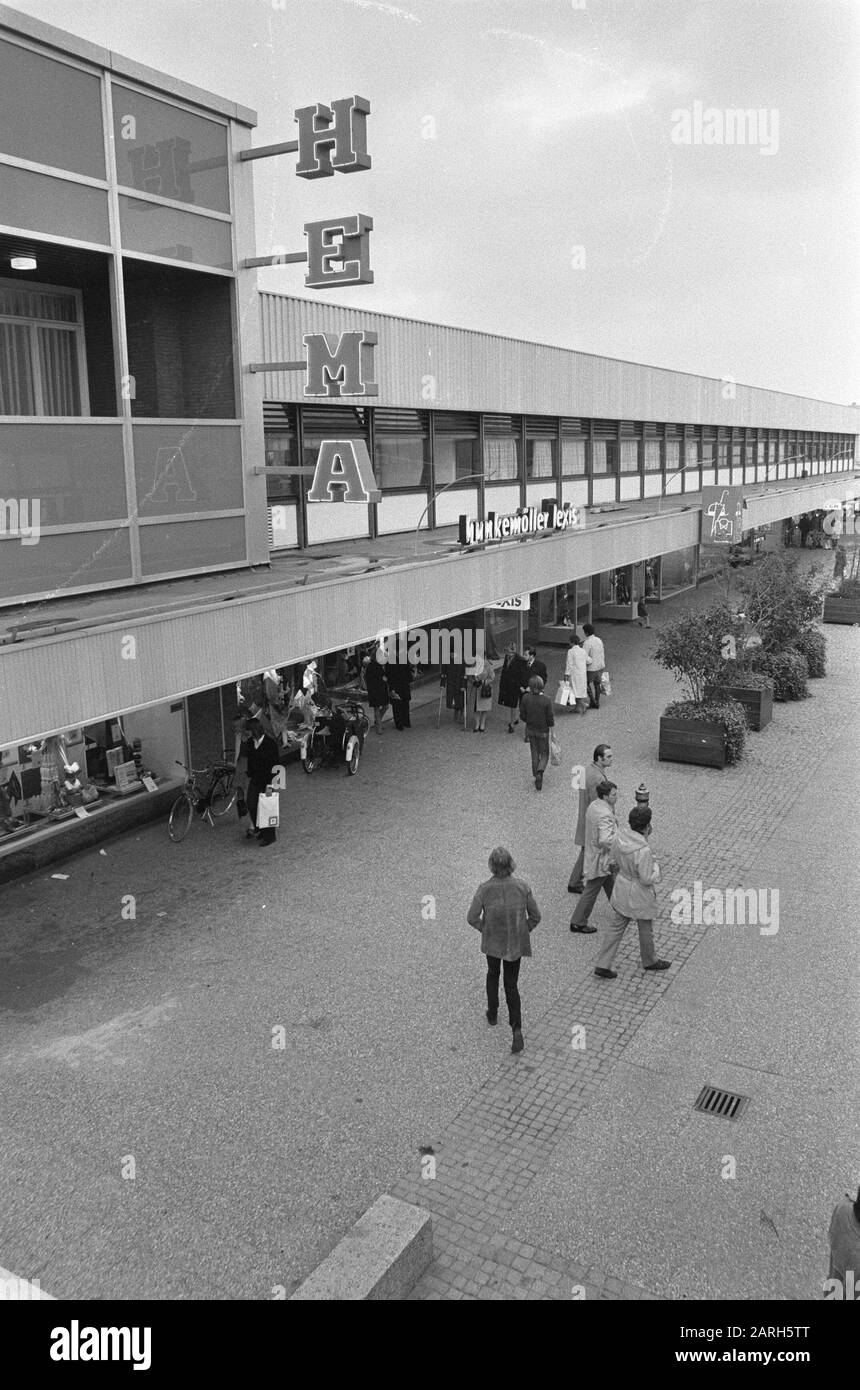 Shopping center buikslotermeerplein Black and White Stock Photos ...
