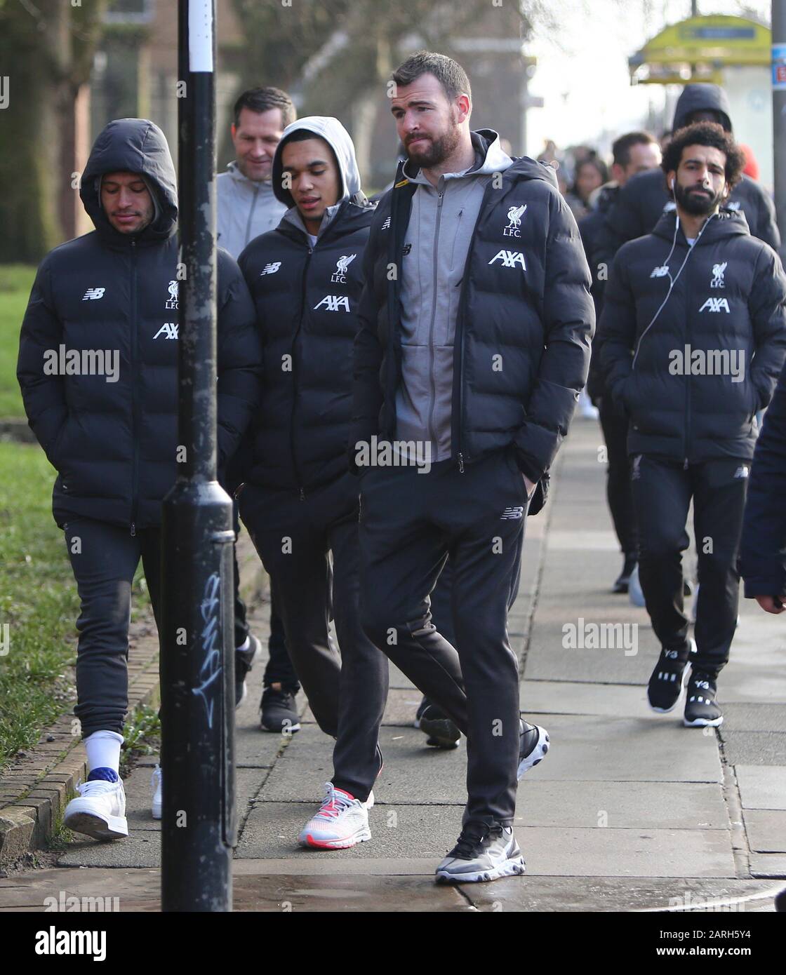 LIVERPOOL,UK LIVERPOOL FC CROWD MAYHEM CREDIT IAN FAIRBROTHER/ALAMY ...