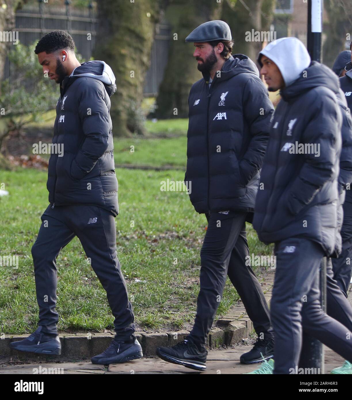 LIVERPOOL,UK LIVERPOOL FC CROWD MAYHEM CREDIT IAN FAIRBROTHER/ALAMY ...