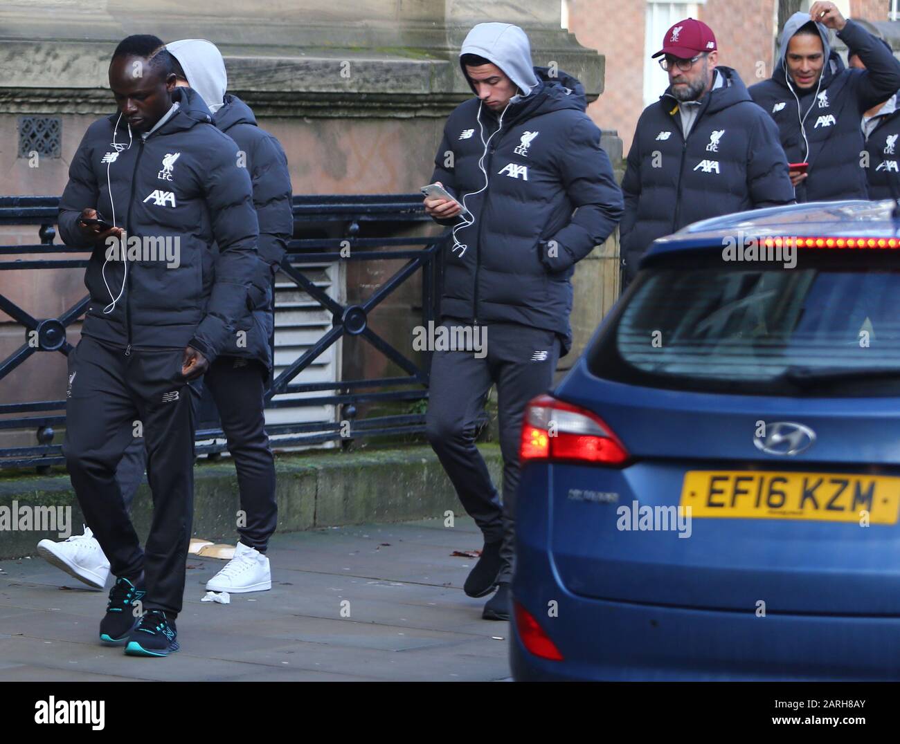 LIVERPOOL,UK LIVERPOOL FC CROWD MAYHEM CREDIT IAN FAIRBROTHER/ALAMY ...