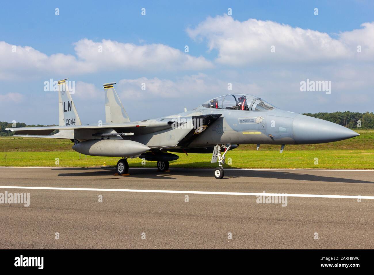 KLEINE BROGEL, BELGIUM - SEP 13, 2014: US Air Force F-15D Eagle fighter ...
