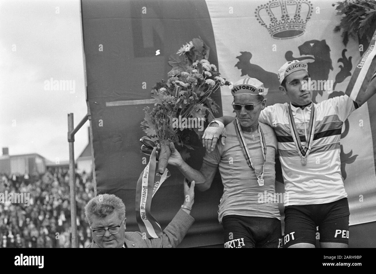 Left jan janssen hi-res stock photography and images - Alamy