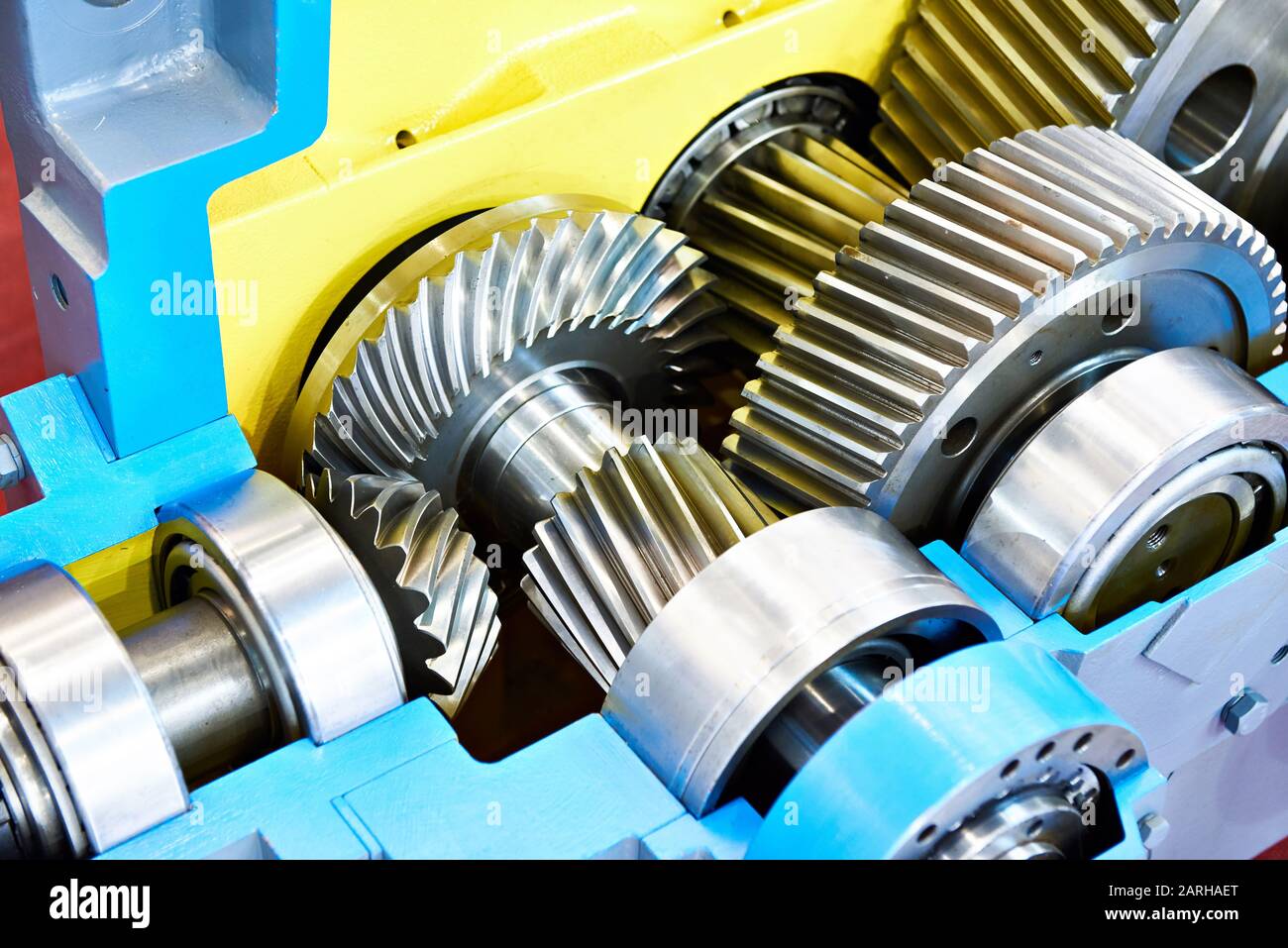 Gearwheels speed reducer cross section Stock Photo - Alamy