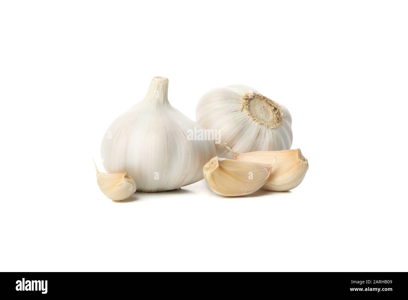 Fresh garlic bulbs and slices isolated on white background Stock Photo ...