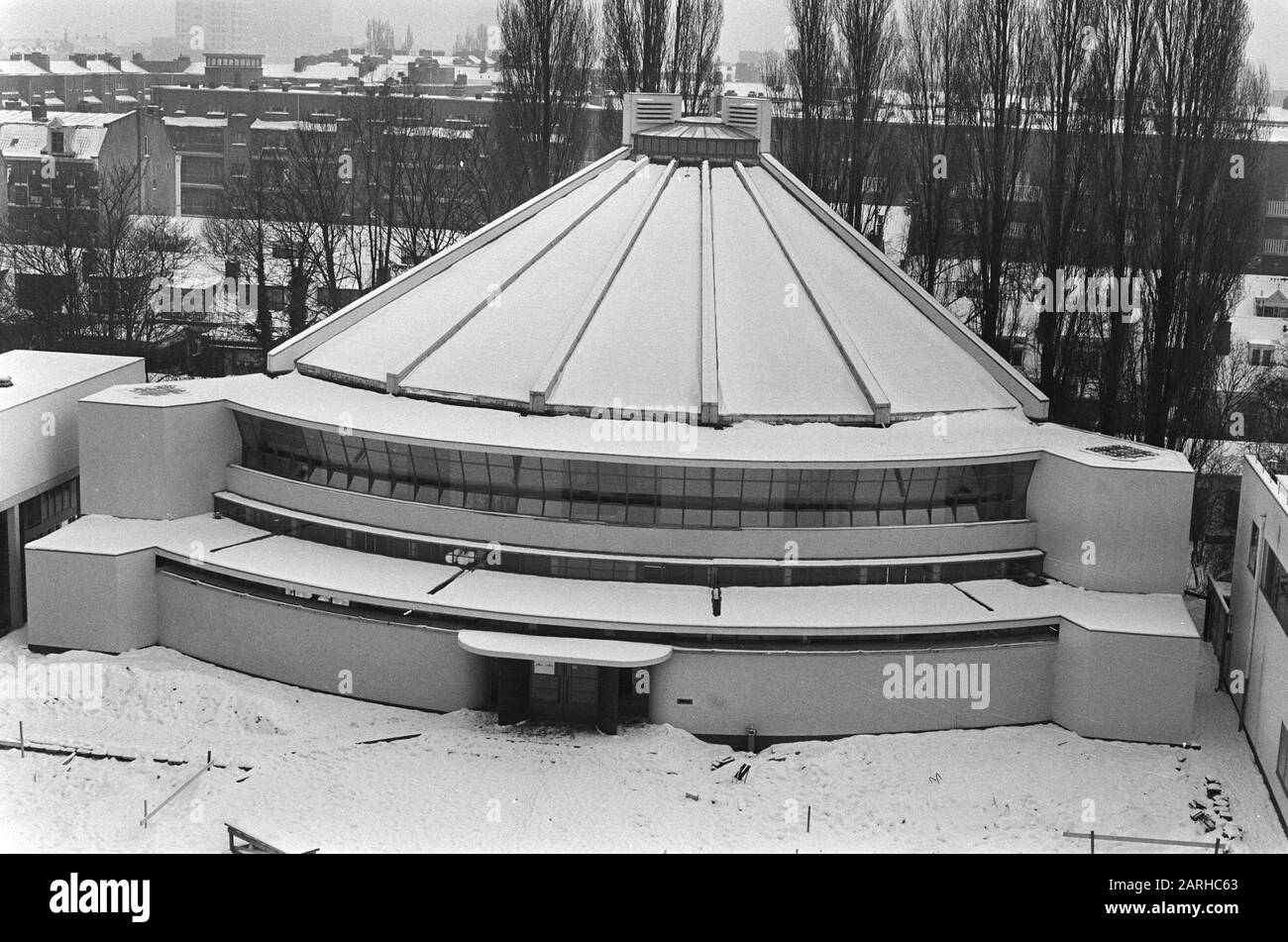 Exterior cinetol hi-res stock photography and images - Alamy