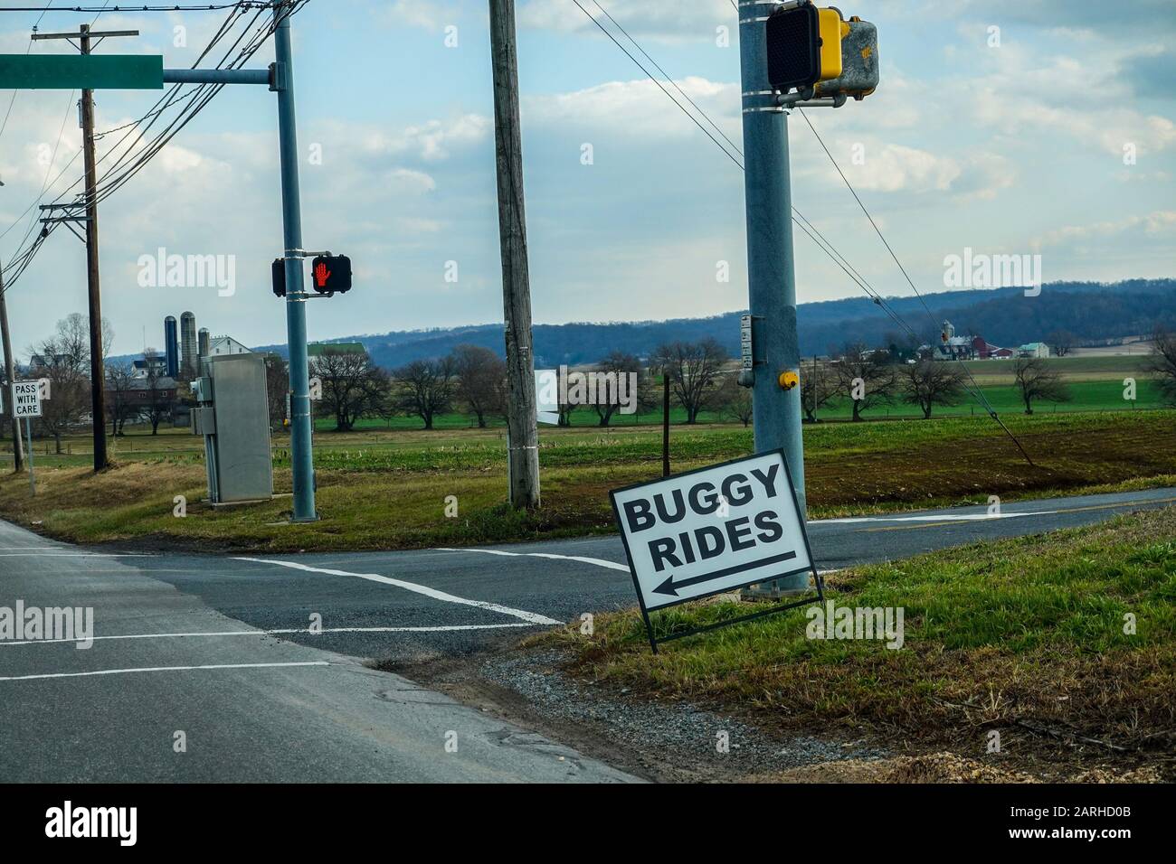 Amish Buggy Sign High Resolution Stock Photography and Images - Alamy