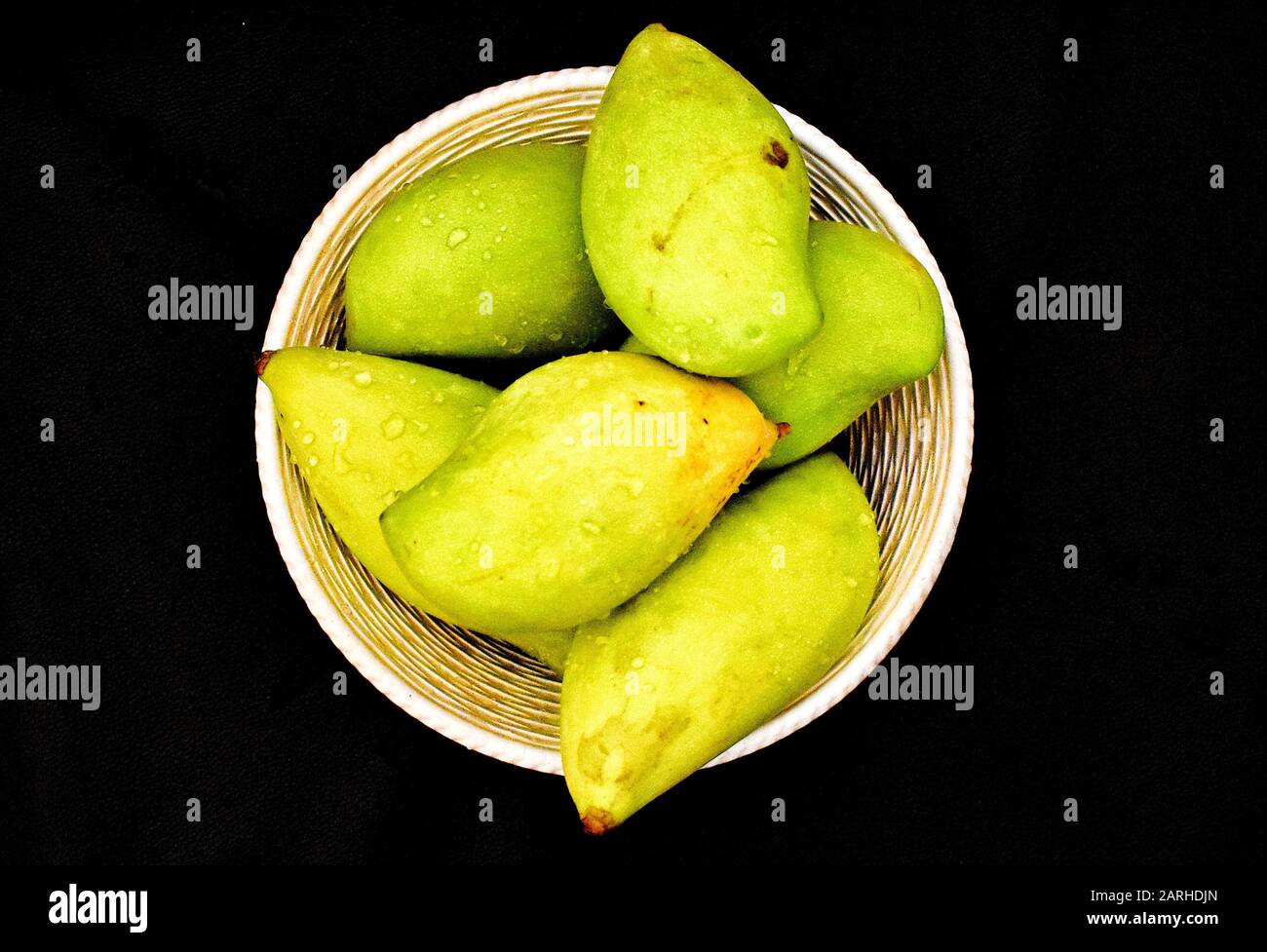 Healthy round ripe mangoes hi-res stock photography and images - Alamy