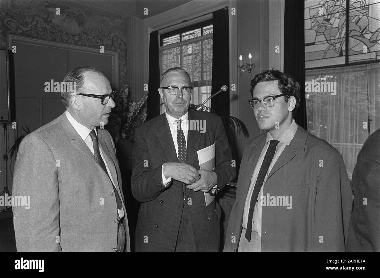 Draw ceremony Black and White Stock Photos & Images - Alamy