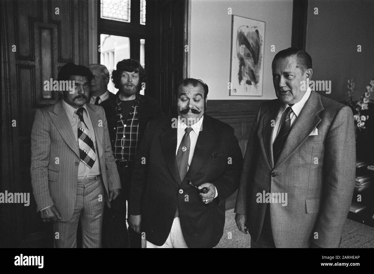 Gypsy Petalo (m) in conversation with State Secretary Sea Falking (r ...