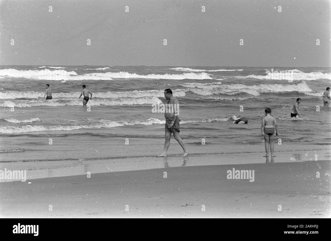 Summer 1966 hi-res stock photography and images - Alamy