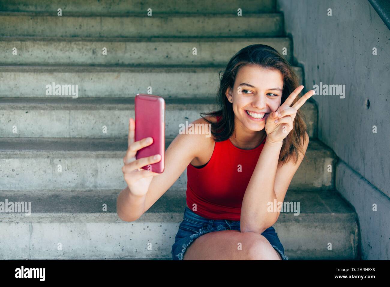 Teen Selfie High Resolution Stock Photography and Images - Alamy