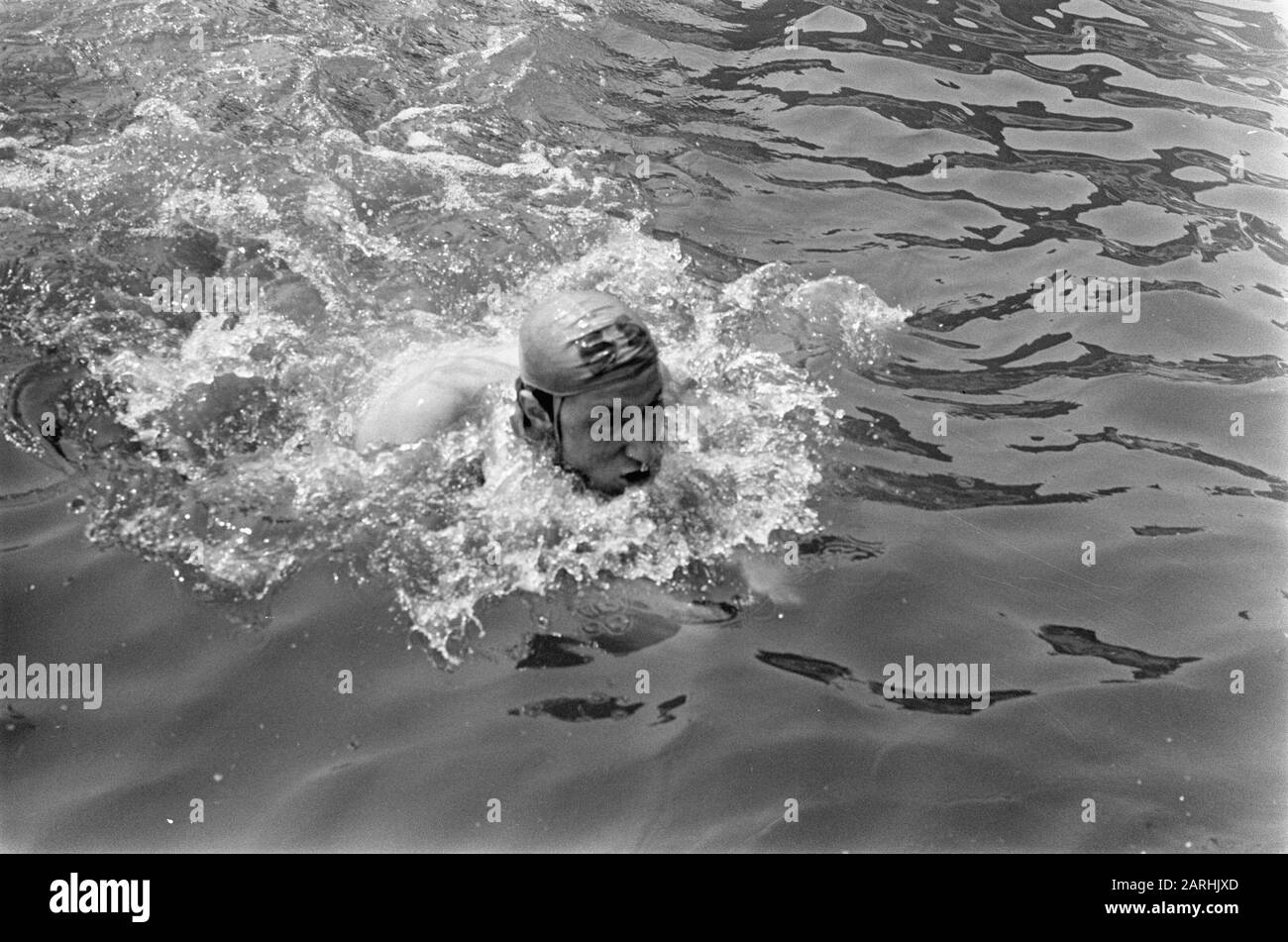 Swimming matches, Forest track Men's free swing 200 meters start Date ...