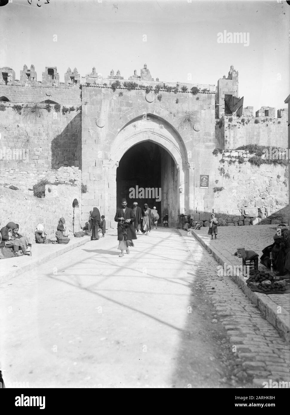 street statues, gates, damascus gate, Jordan Date: undated Location ...