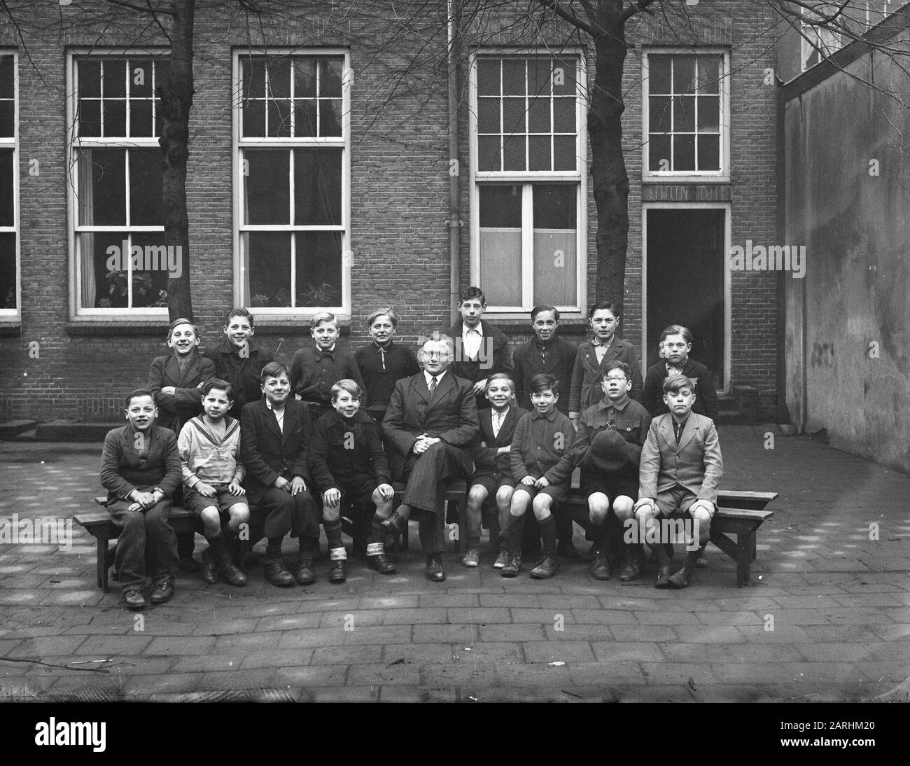 School boys class Black and White Stock Photos & Images - Alamy